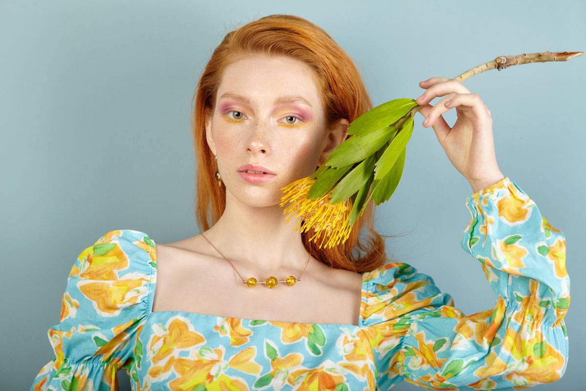 Examining the Spring Type color type: appropriate jewelry and styling ...